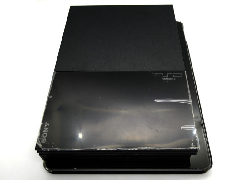 全世界で1億5768万台を売り上げたPlayStation 2の最終進化形態「SCPH-90000 CB」レビュー – レトロゲームで遊ぼう！