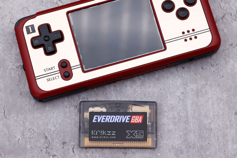 『ANBERNIC K101 PLUS』レビュー！ オリジナルのGBAカセットやEverDriveにも対応。エミュレーターと互換機の ...