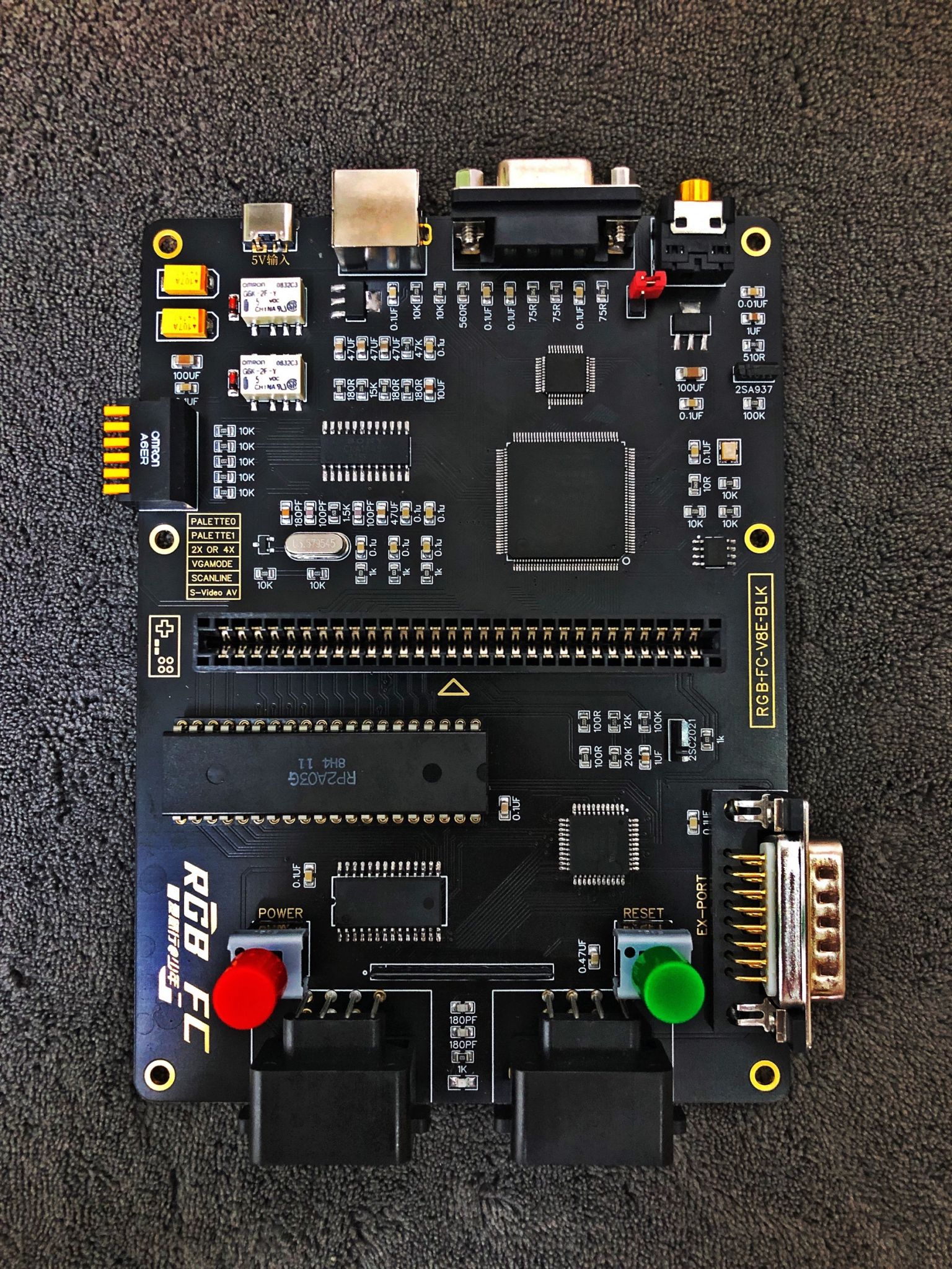 FPGAを採用したファミコンライクな見た目の互換機『RGB FC』がAliExpressのストアで販売開始。高解像度VGAの出力に対応 ...