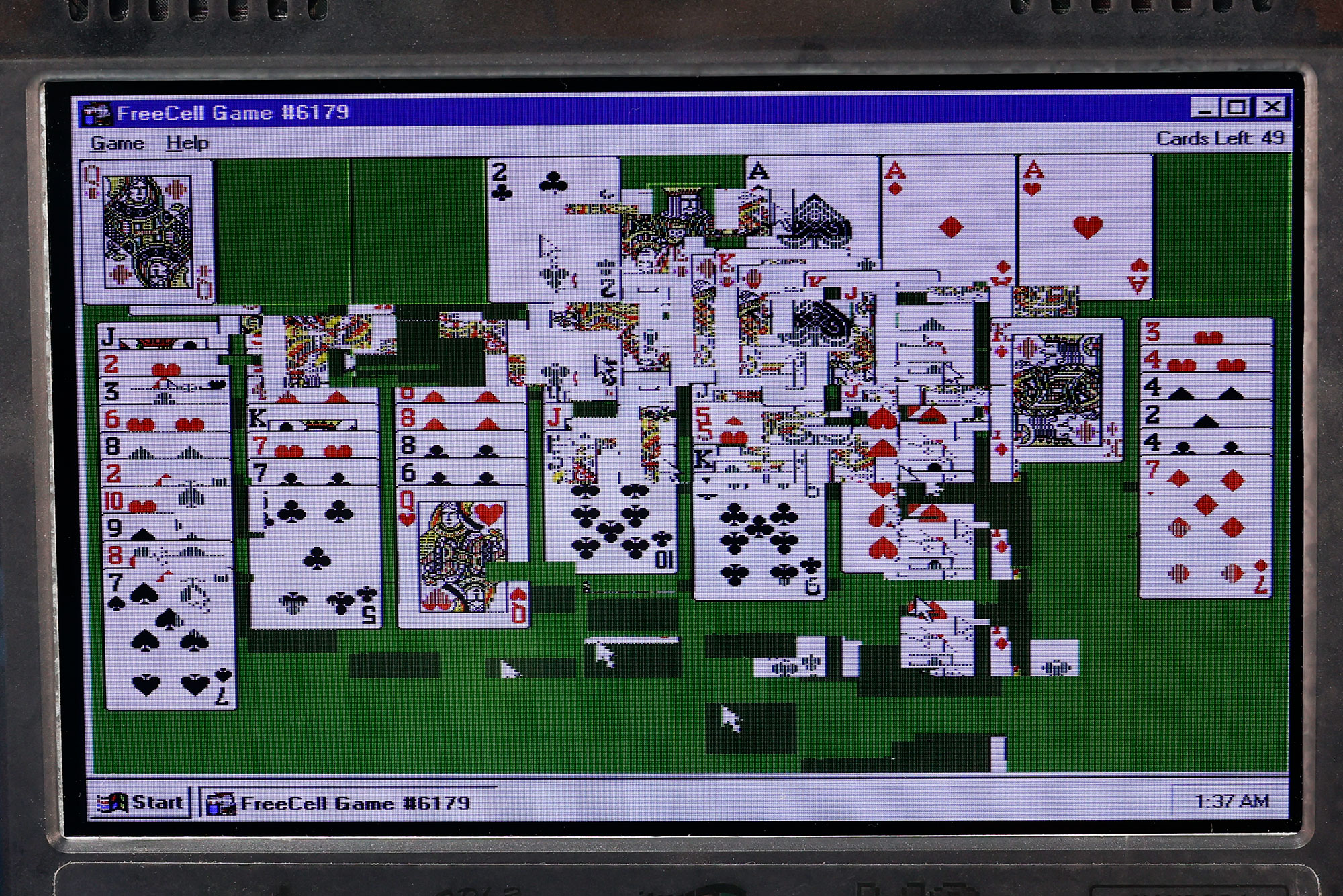 『Hand 386』レビュー！ 令和に生まれた謎の携帯Windows95マシンの実力はいかに？ - レトロゲームで遊ぼう！