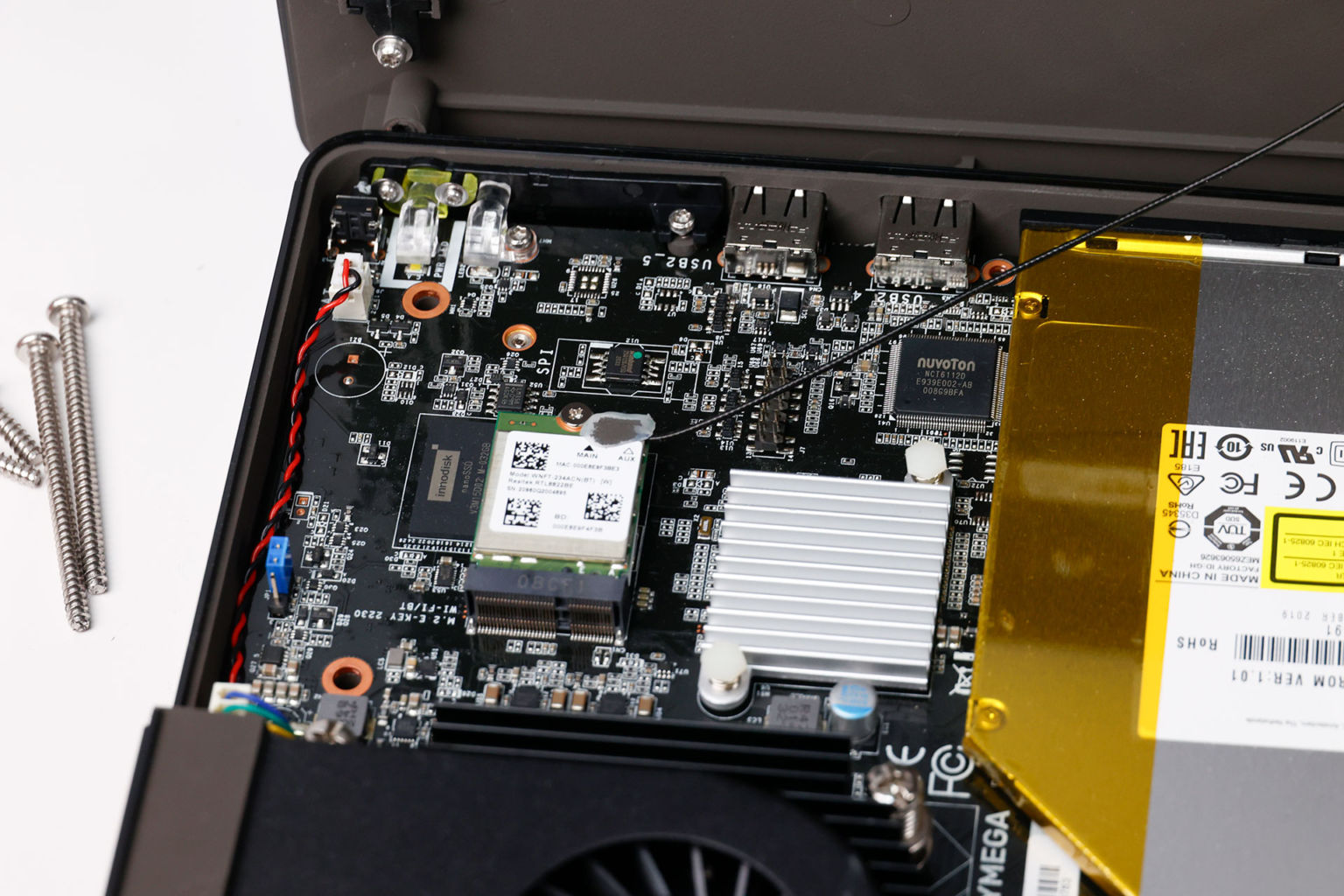 POLYMEGAのCPU換装完全マニュアル。6つのステップで手順をわかりやすく解説【動画追加】 – レトロゲームで遊ぼう！