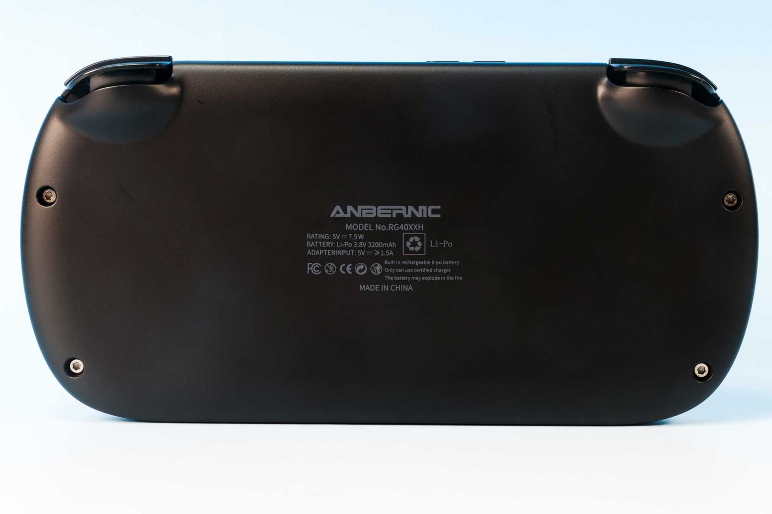 Anbernic『RG40XX H』レビュー。そつなくこなせて扱いやすいエントリー向けモデル【PR】 – レトロゲームで遊ぼう！